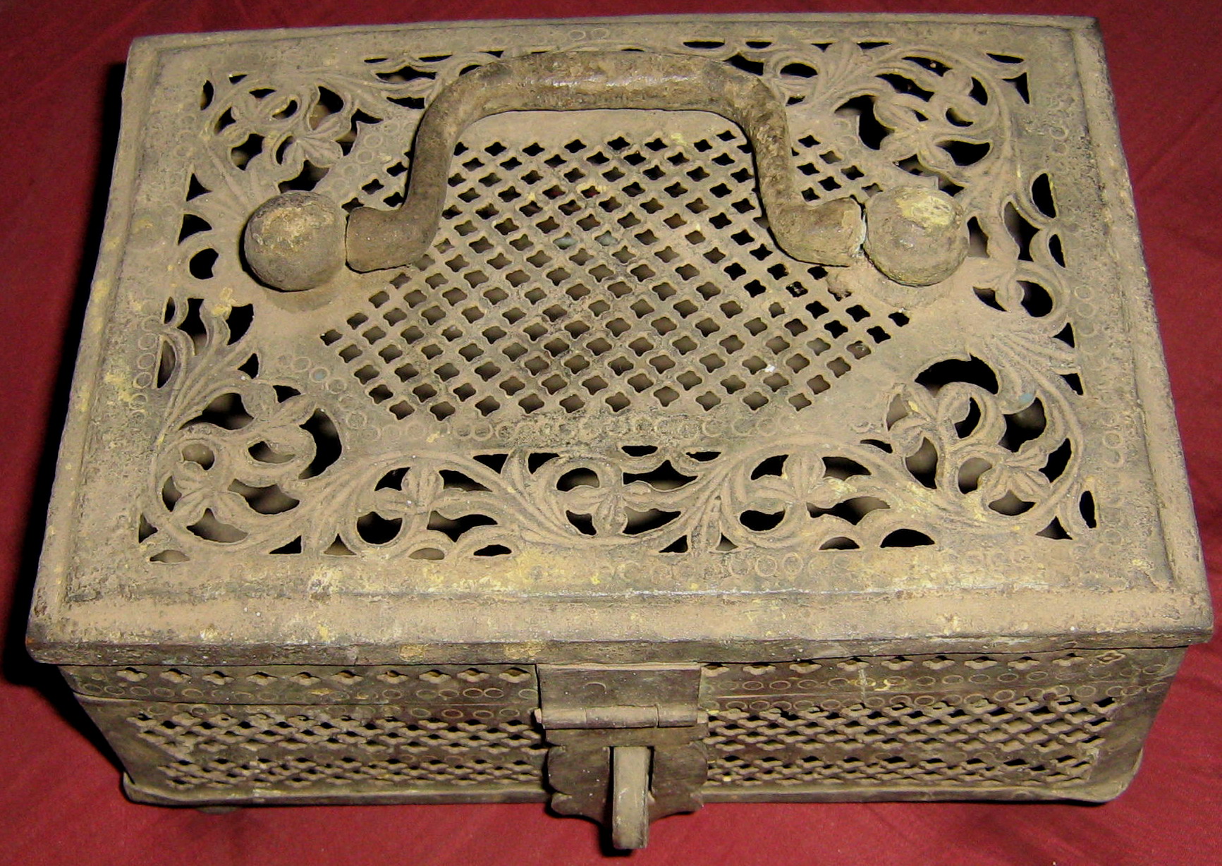 Beautiful Brass Boxes – ATULNIYA THE INCREDIBLE