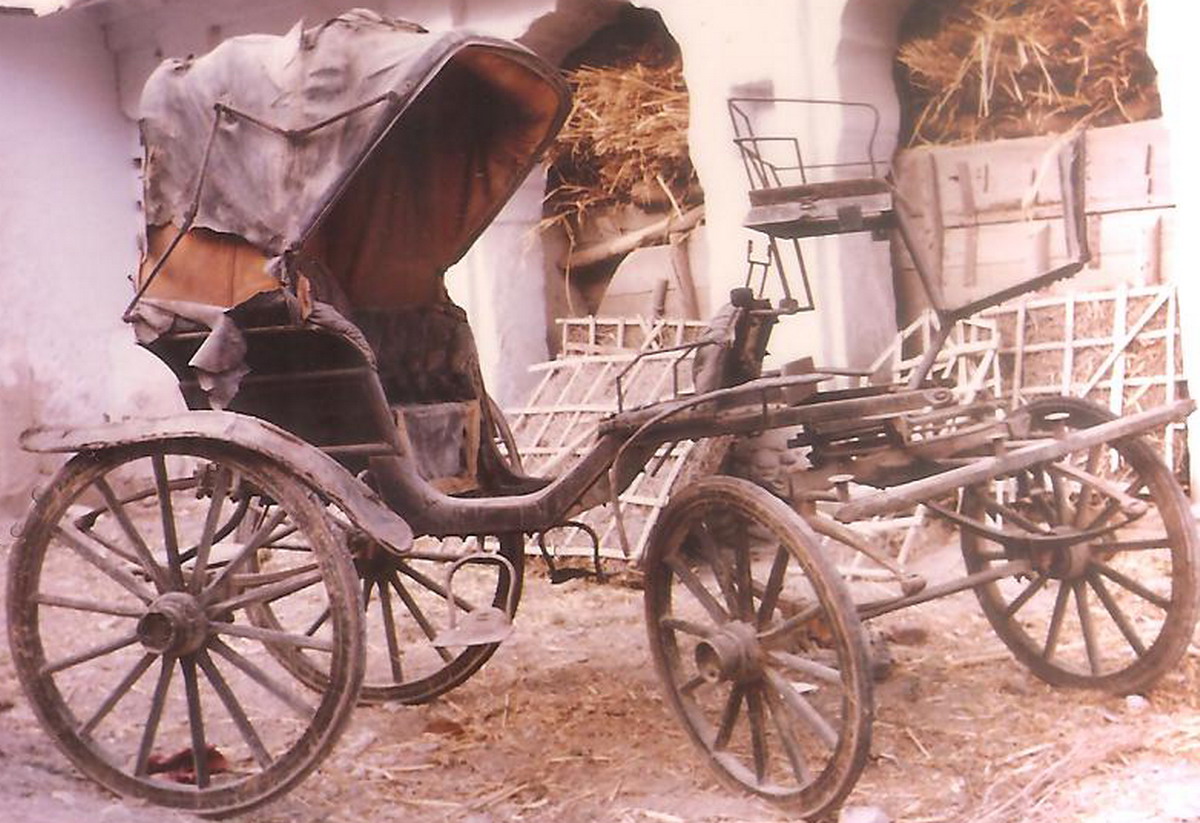 Victorian Buggies – ATULNIYA THE INCREDIBLE